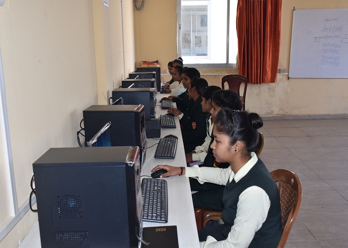 Computer Lab|Vindhya Gurukul College Of Pharmacy